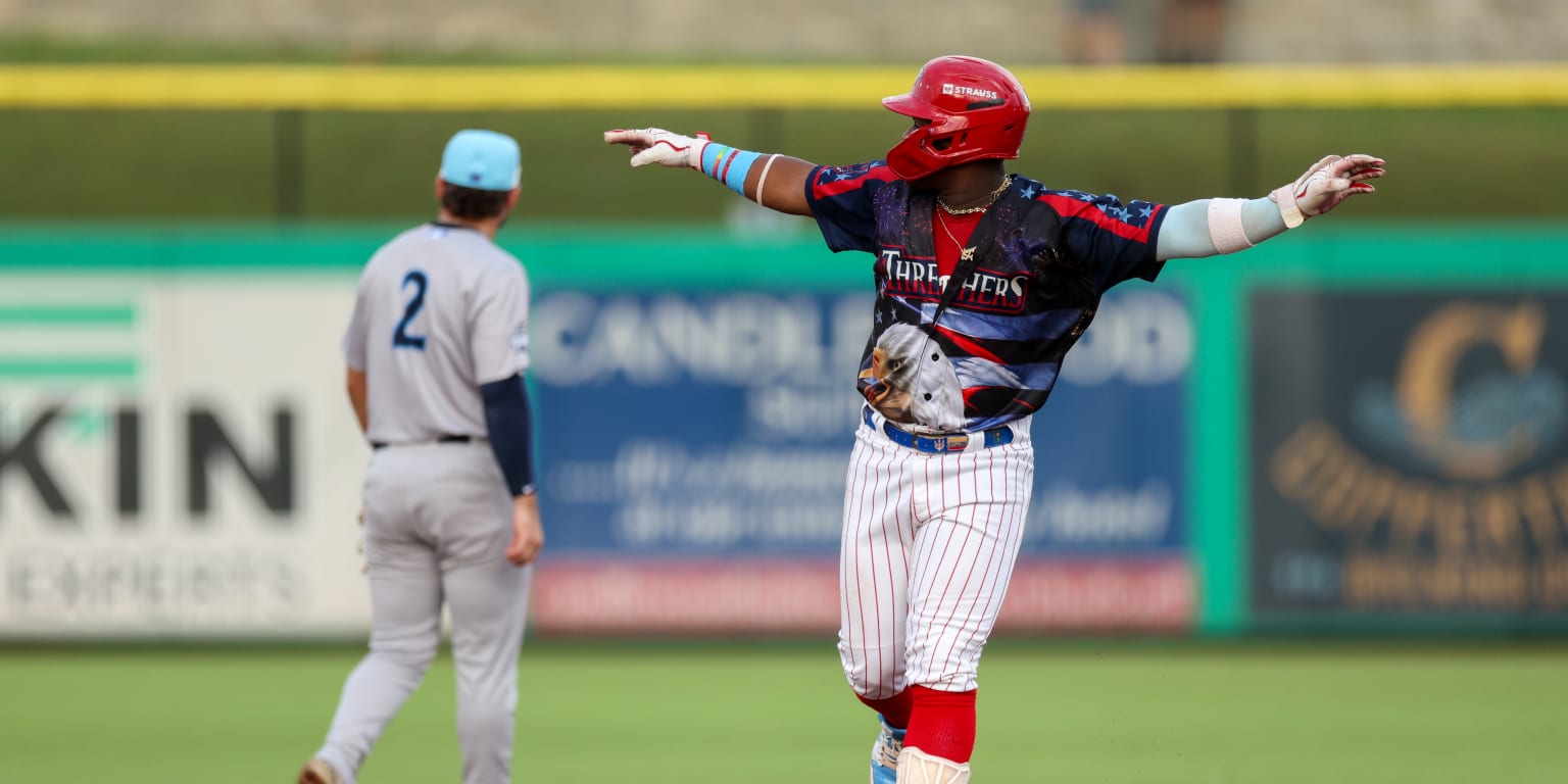 Threshers Snap Skid, Take Two Games in Two Ballparks | MiLB.com