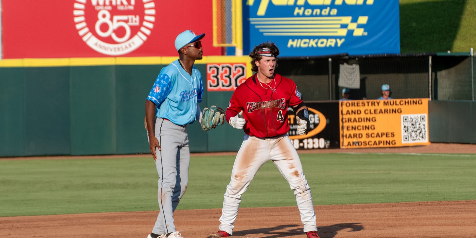 Crawdads Cruise to 7-1 Win on Independence Day | MiLB.com