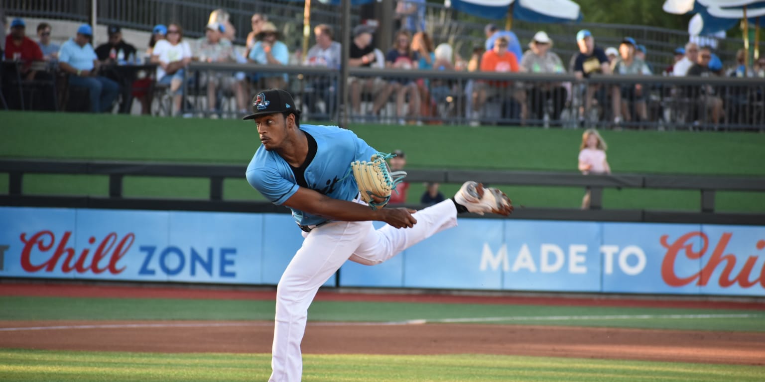 Beloit bats go wild in 16-6 win | MiLB.com