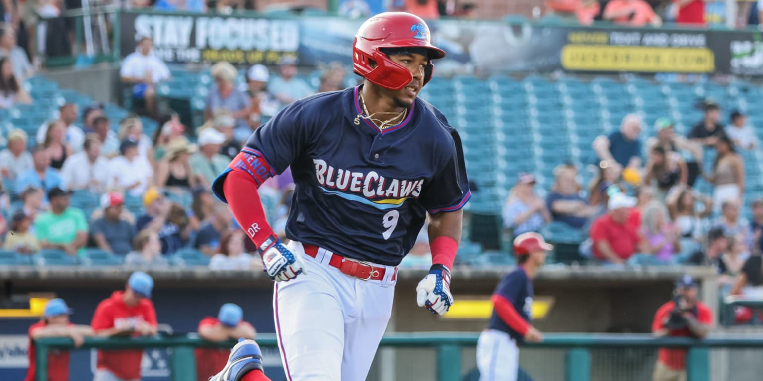 Mendez Wins It With Ninth Inning Home Run; Claws Win 7-4 | MiLB.com