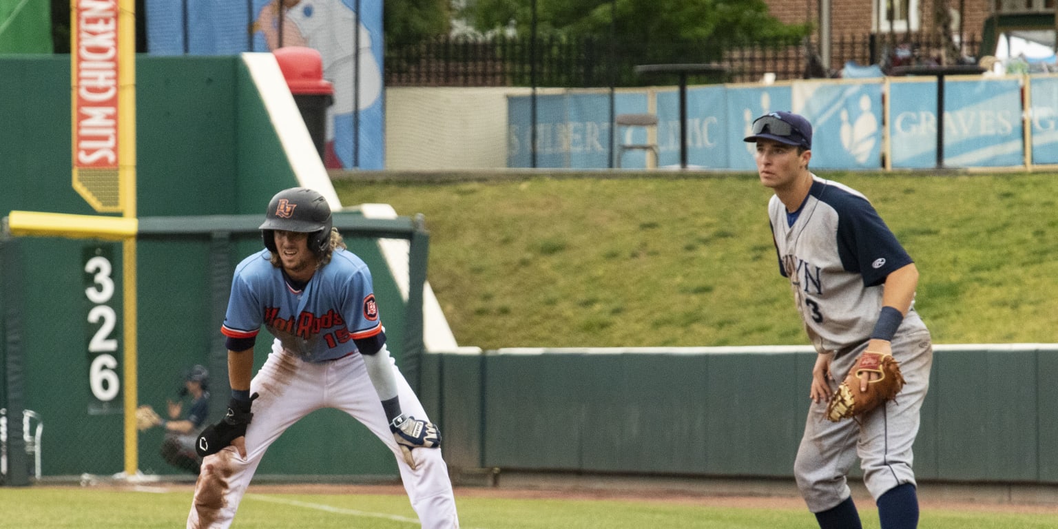 Dyer Has Two Hits in 5-1 Loss on Saturday | MiLB.com