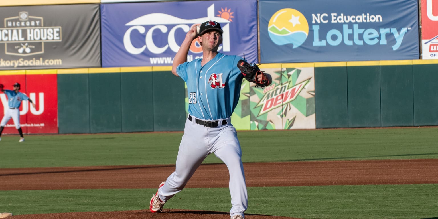 Fowler's Strong Start Spoiled by Late Innings | Crawdads