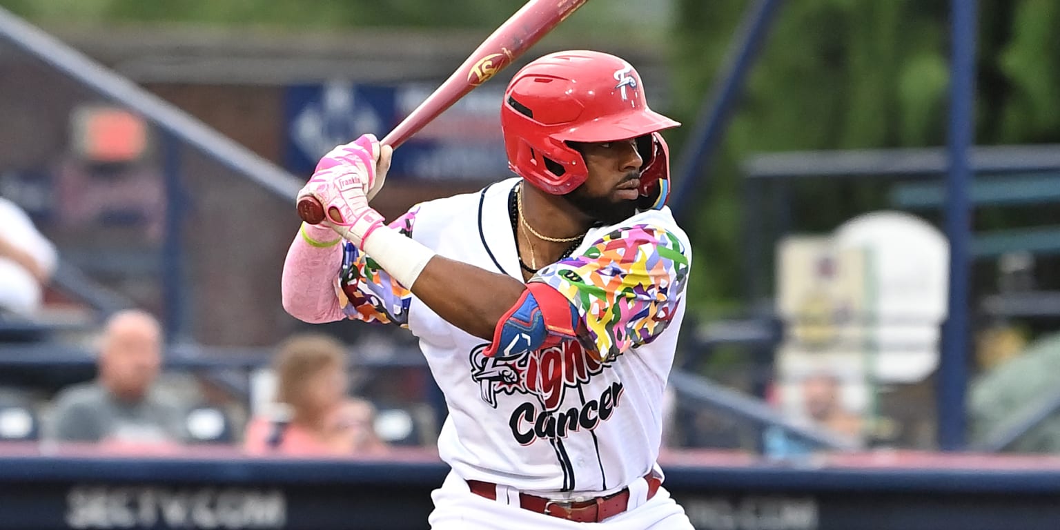 Fightins Fall as Patriots Walk Off Game One | MiLB.com