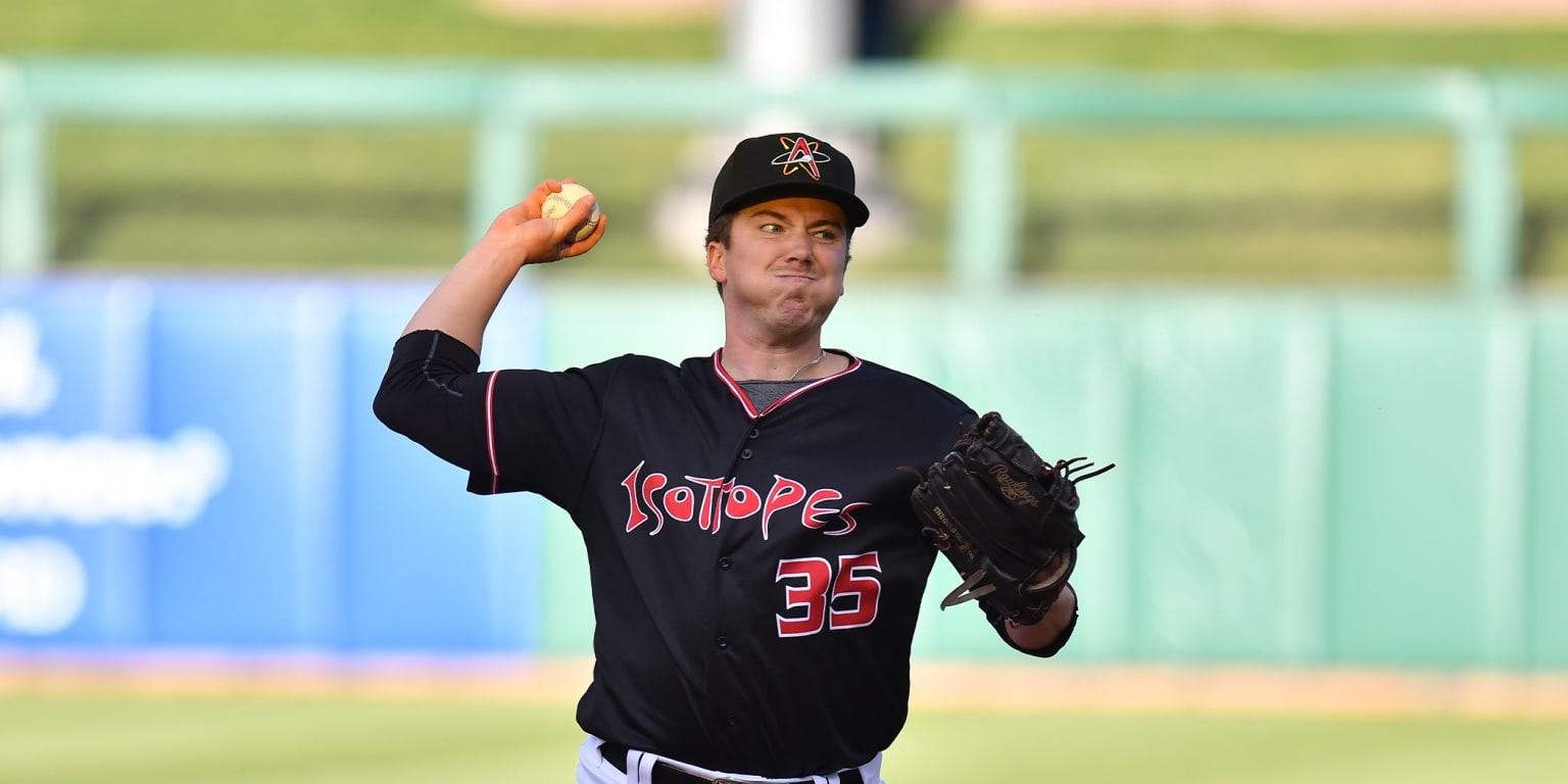 Matt Dennis Named PCL Pitcher of the Week | MiLB.com