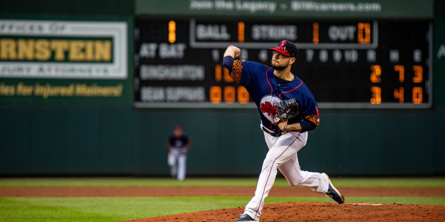 Gambrell holds Rumble Ponies to two plates over eight servings in 4-2 ...