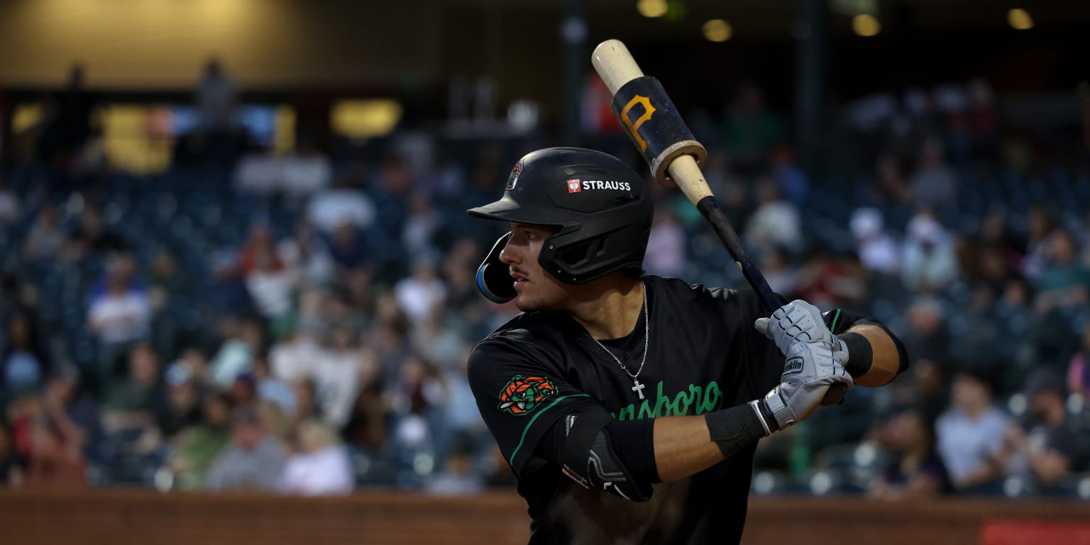 Emperors Take Series Opener Over Grasshoppers, 15-6