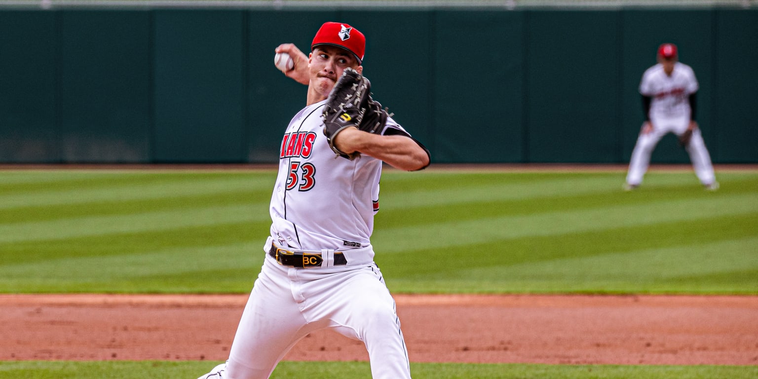Indians Split Second Doubleheader in Three Days at St. Paul | MiLB.com