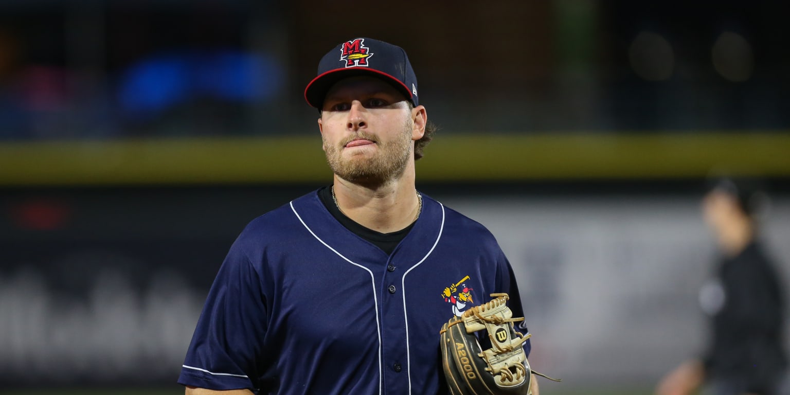 Dillon Dingler homers in a 4-1 loss to Rochester | MiLB.com