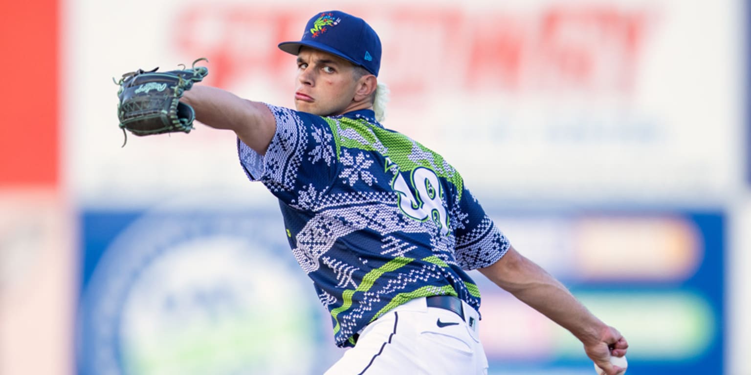 Sox Crush 13 Hits In 7-1 Christmas In July Win | MiLB.com