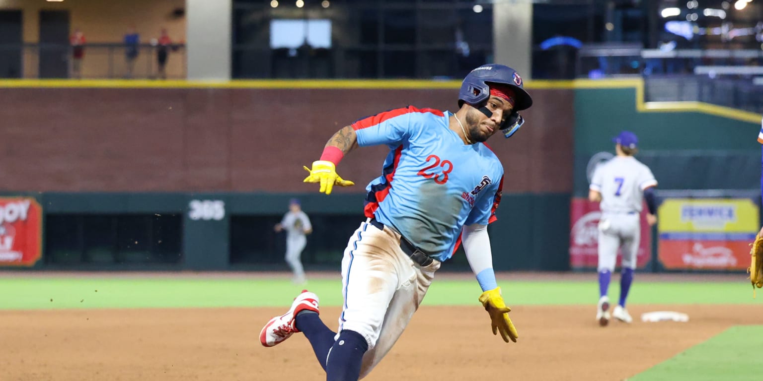 Maximo Acosta: Welcoming Change | MiLB.com