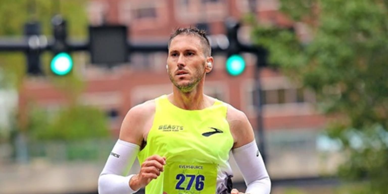 ryan-lefler-boston-marathon-espanol | MiLB.com