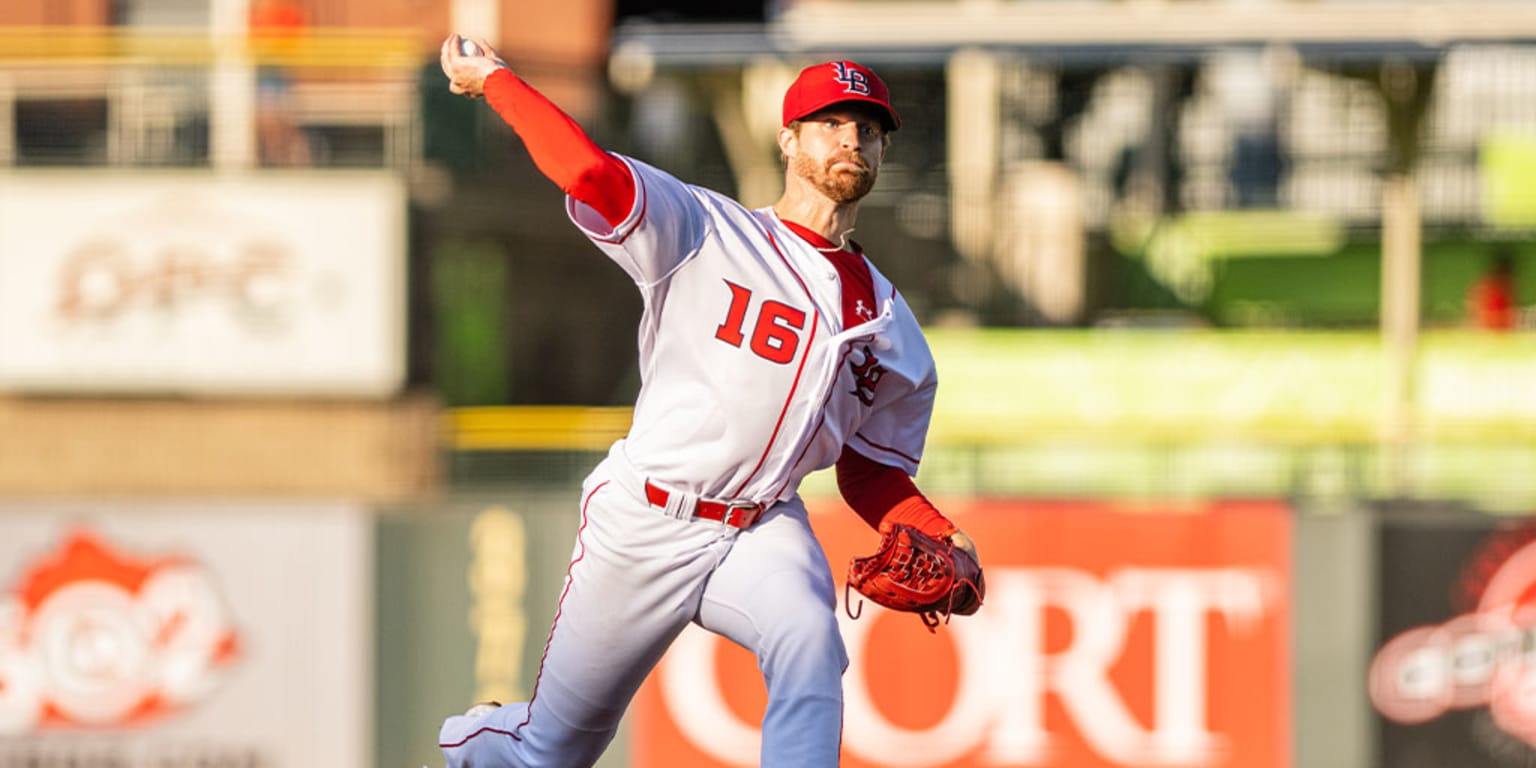 Stoudt, Santana Lead Bats to 5-1 Win Over Saints | MiLB.com
