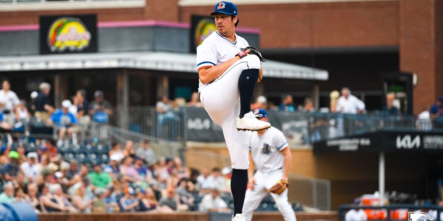 Lopez, Pinto Lead Bulls By Tides, 5-2 | Bulls