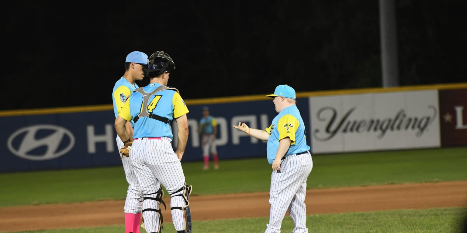 Thunder Wave Goodbye to Fans in 2022 | MiLB.com