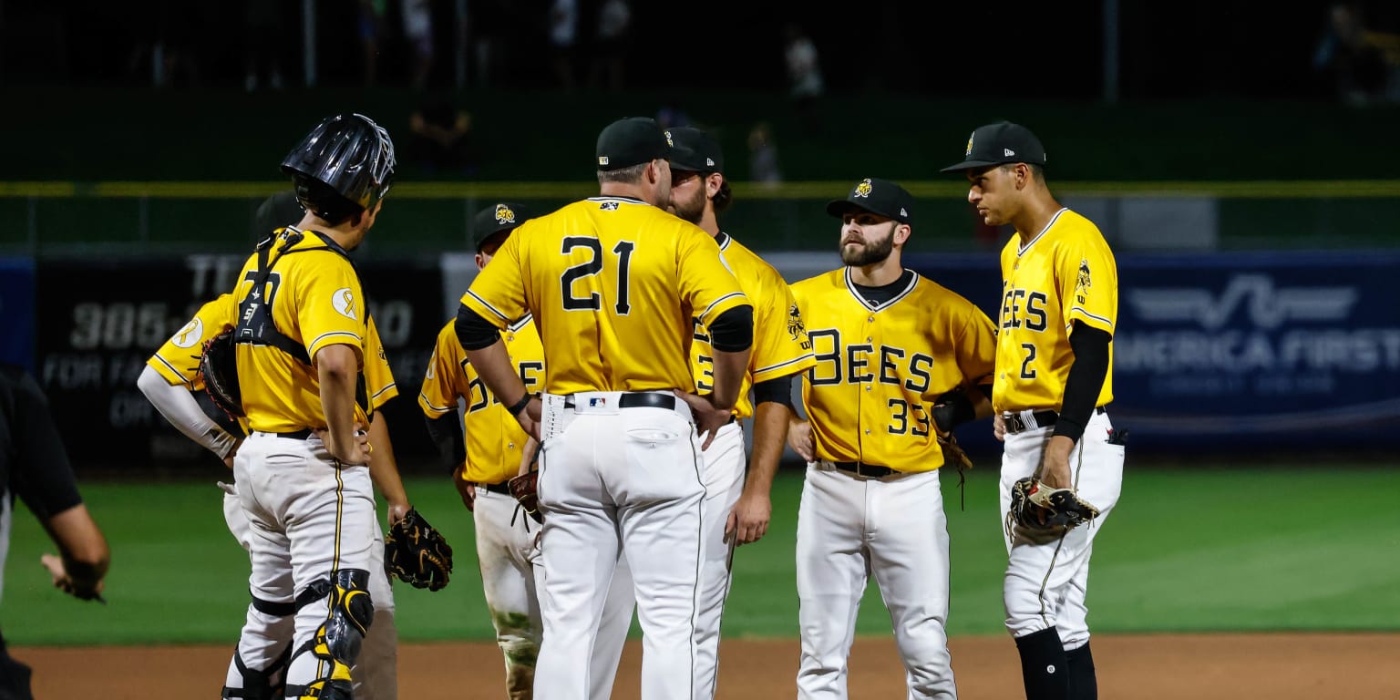 Space Cowboys Take Game One In Extras | MiLB.com