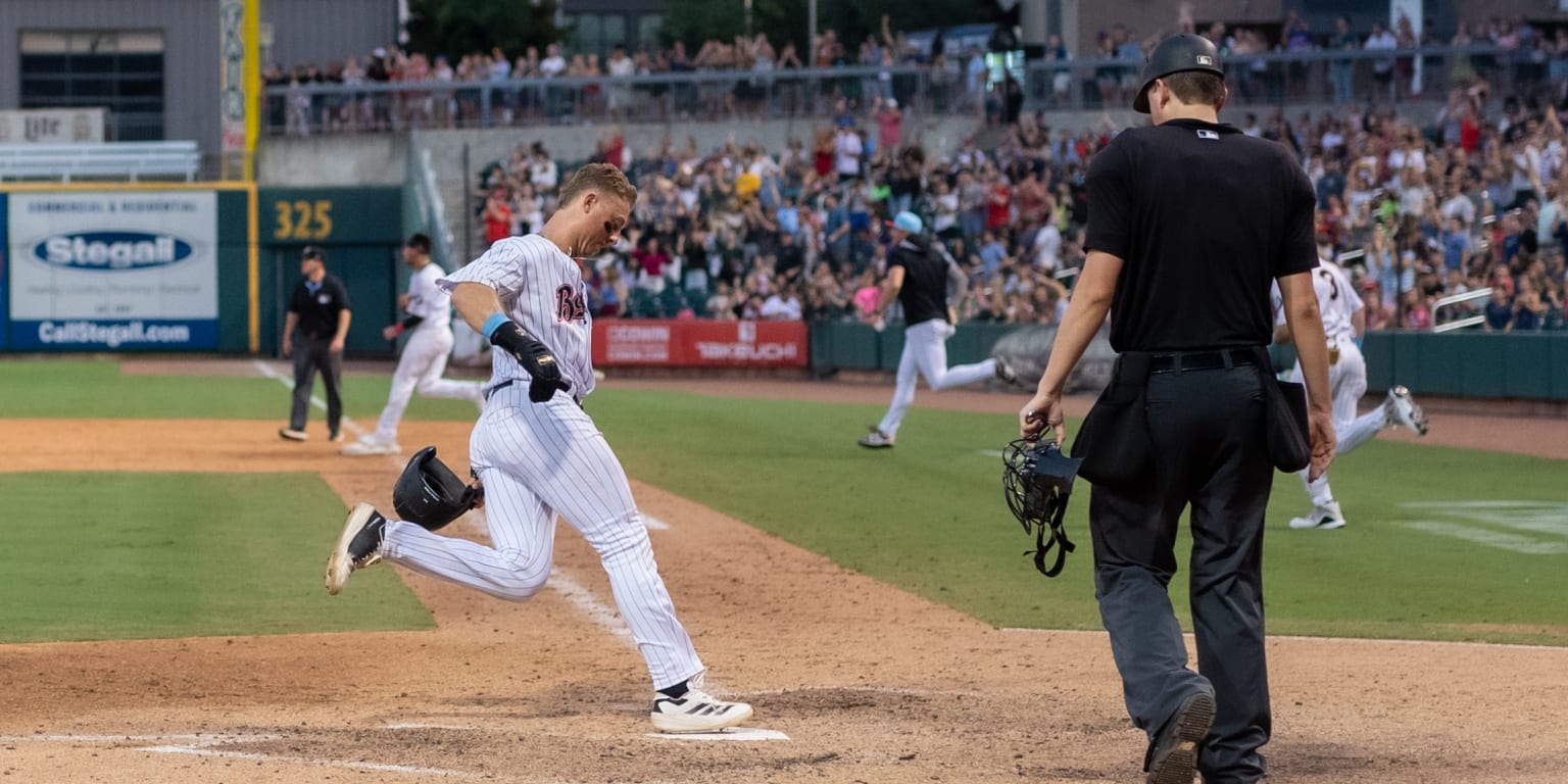Barons at Shuckers Game 5 | Barons