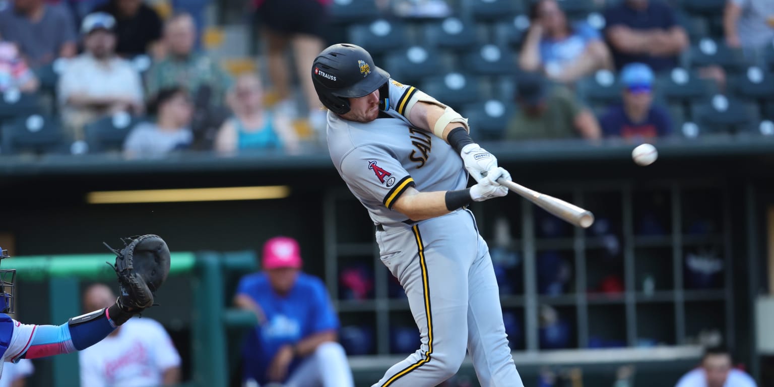 Mederos Masterpiece, Wallach Homer Power Bees to 3-2 Victory and Series ...