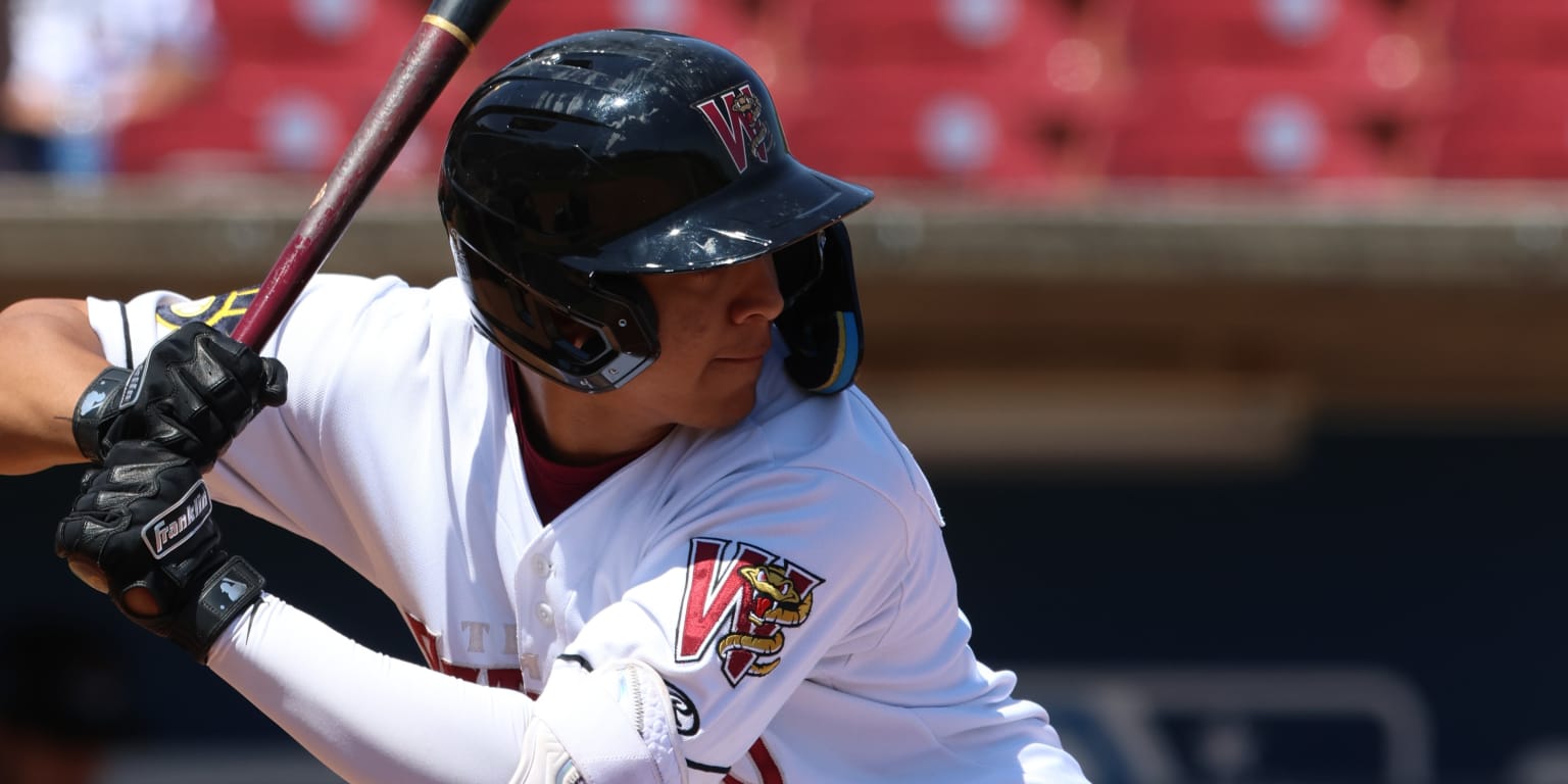 Areinamo Gets an A+ for Wisconsin 05 15 24 | MiLB.com