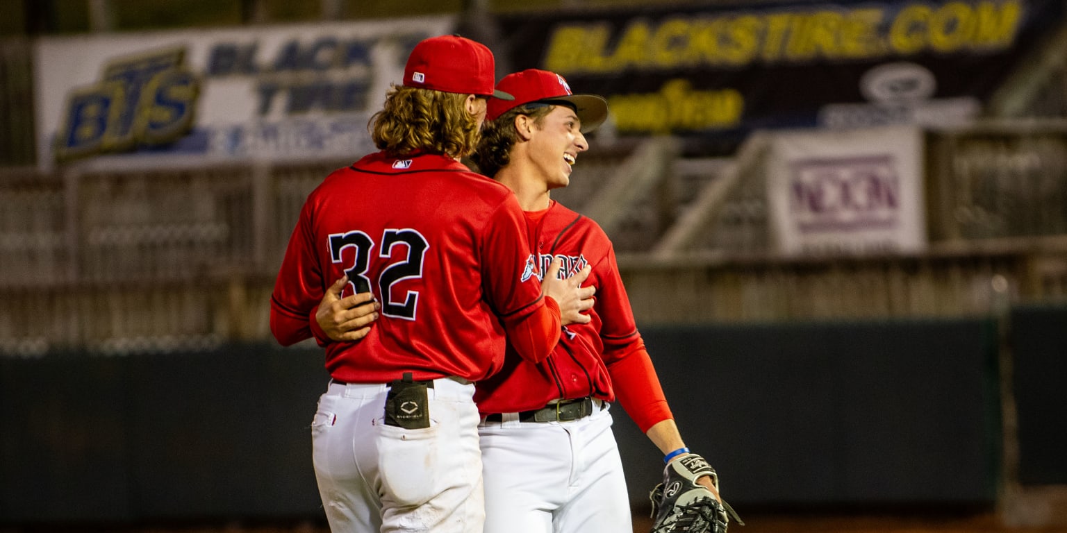 Pollard Makes Game-Saving Catch in 8-7 Win | MiLB.com