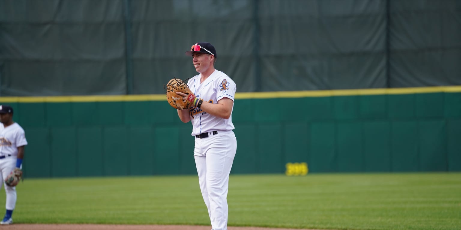Sean Keys Debut