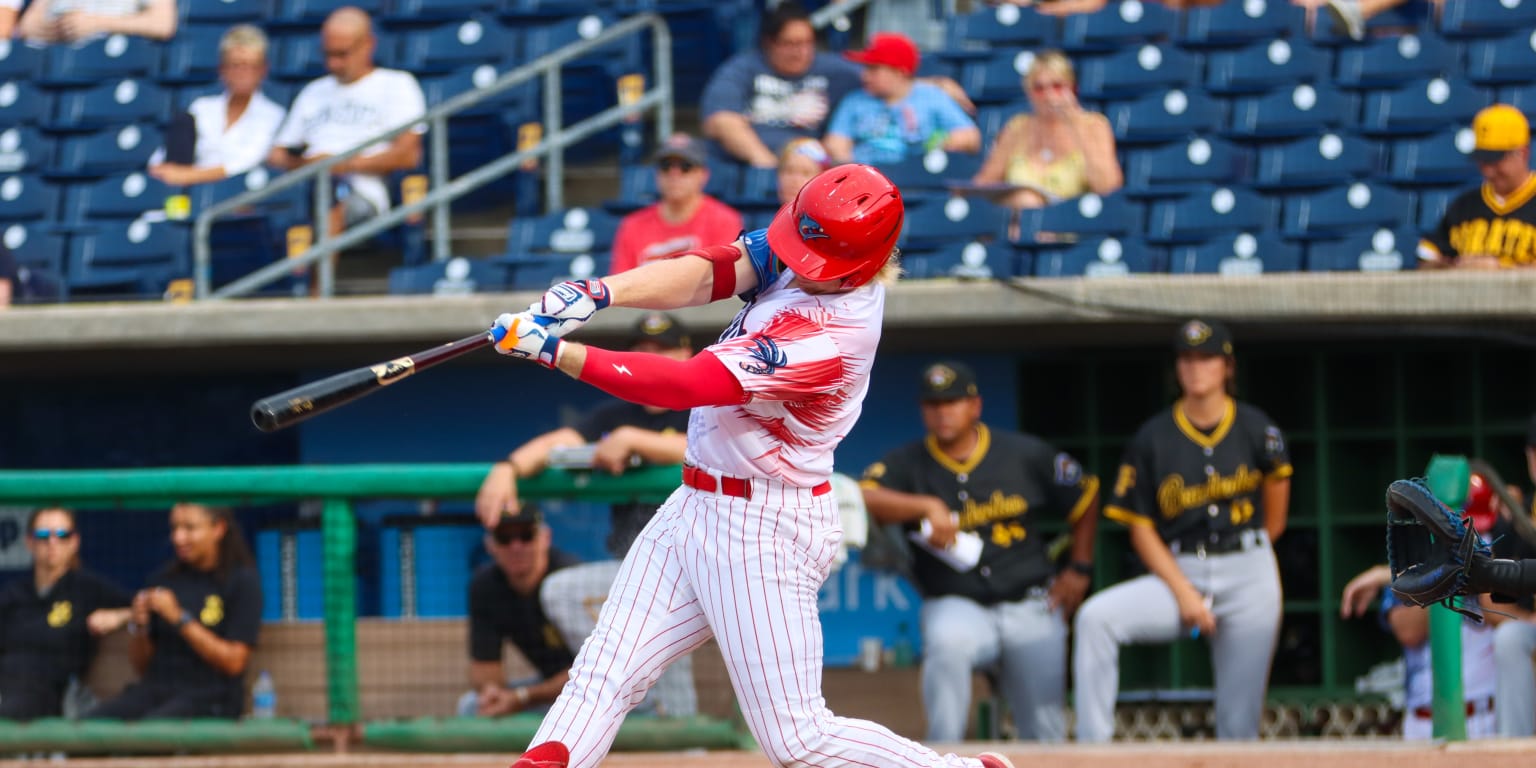 Two-Homer Night for Viars Powers Threshers to Victory | MiLB.com