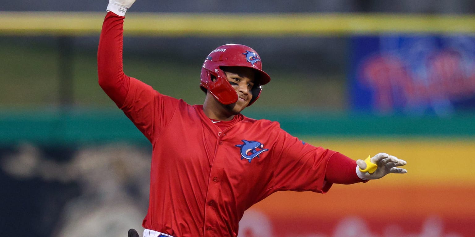 Threshers Split Twin Bill in Homer-Filled Doubleheader | MiLB.com