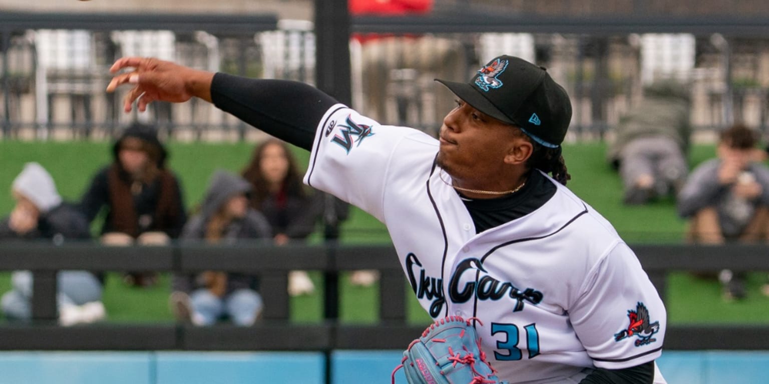 River Bandits clip Carp in 10 innings | MiLB.com