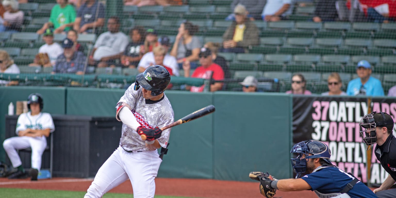 Hunter Homers Twice, but Tortugas Fall on Saturday Night | MiLB.com