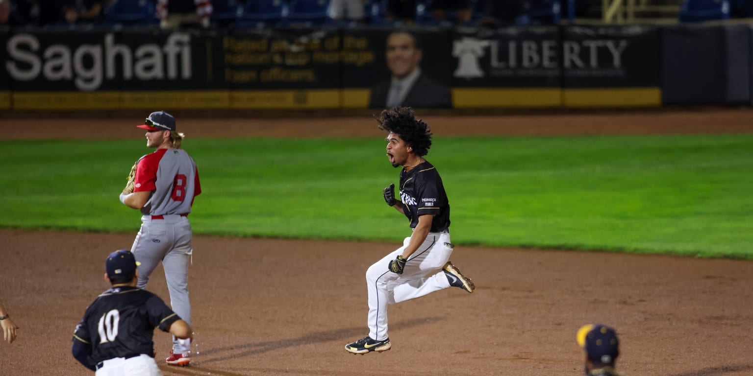 Valdes Walk Off Completes Captains Three Run Ninth, Magic Number is Now ...