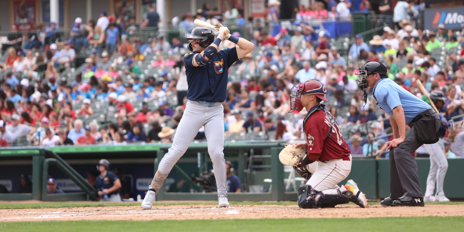 Squires, Roccaforte Homer in Series Opening Loss