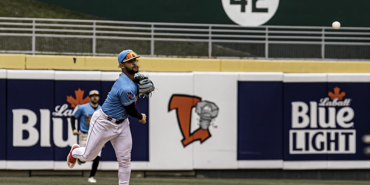 Hubbart holds off Locos, 6-3 | MiLB.com