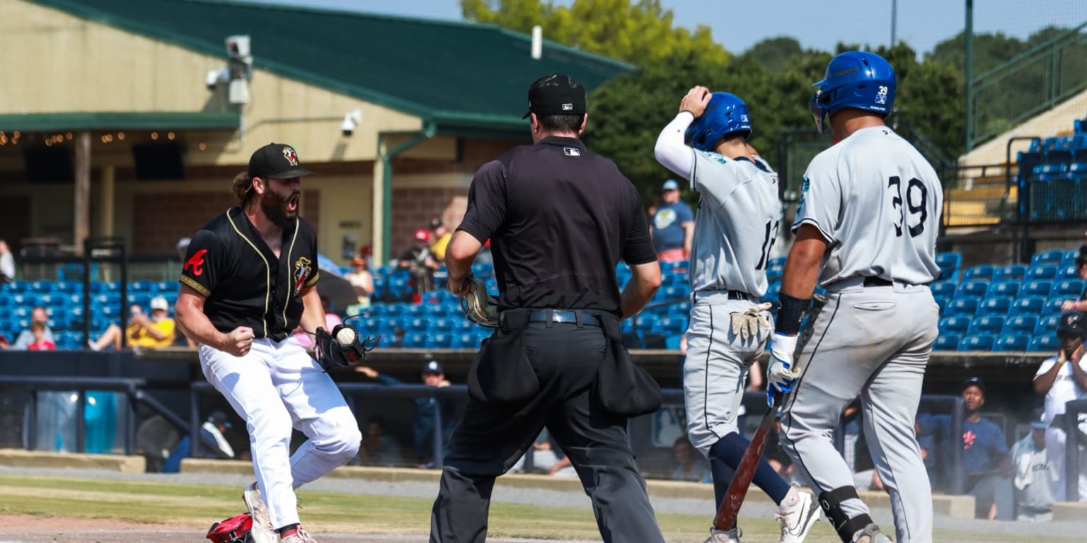 Emperors Sweep Twin-Bill, Set Sights on Final Stretch | Emperors