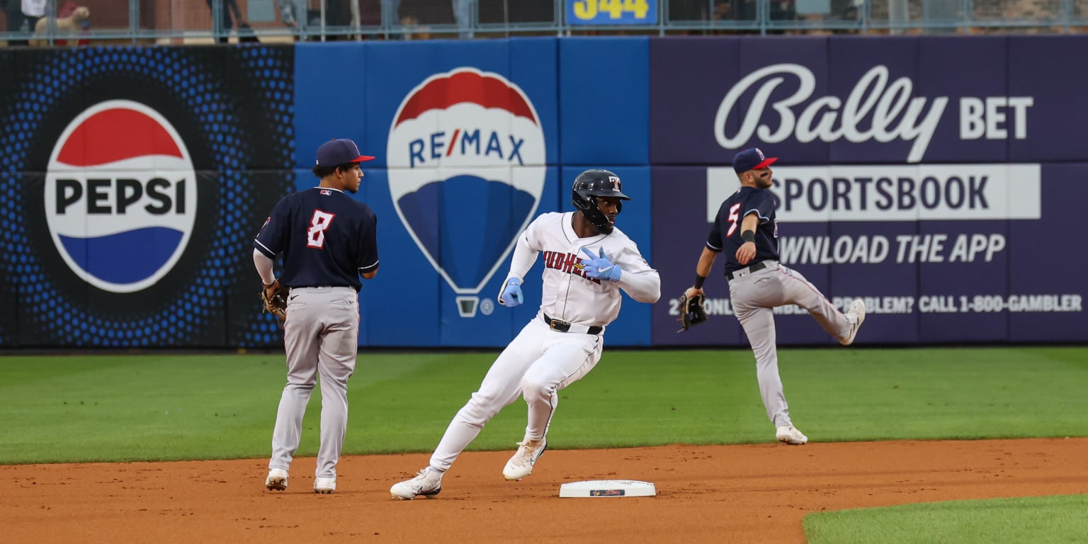 Hens battle bravely but Shrimp slip away with a 6-4 victory | MiLB.com