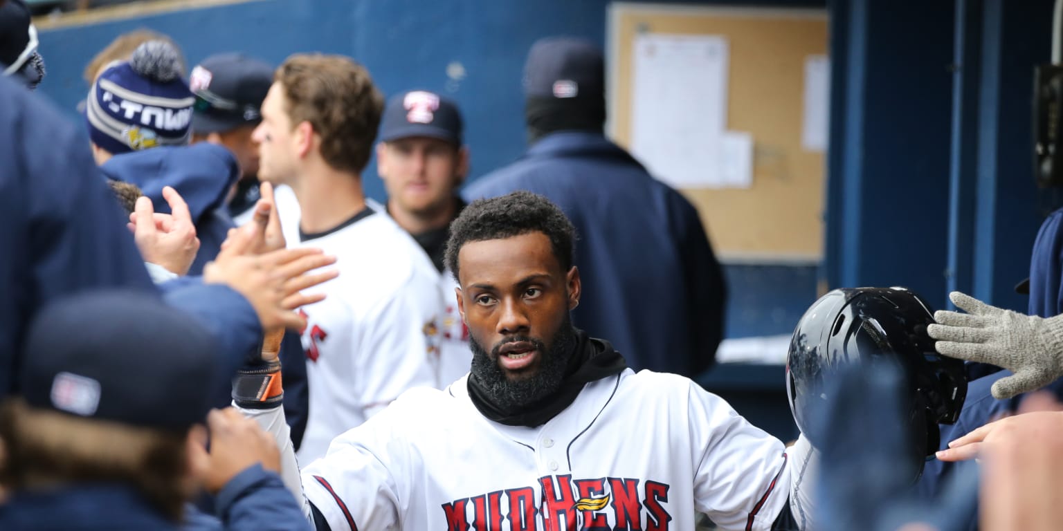 Akil Baddoo homer puts Hens over the edge for 3-2 win | MiLB.com