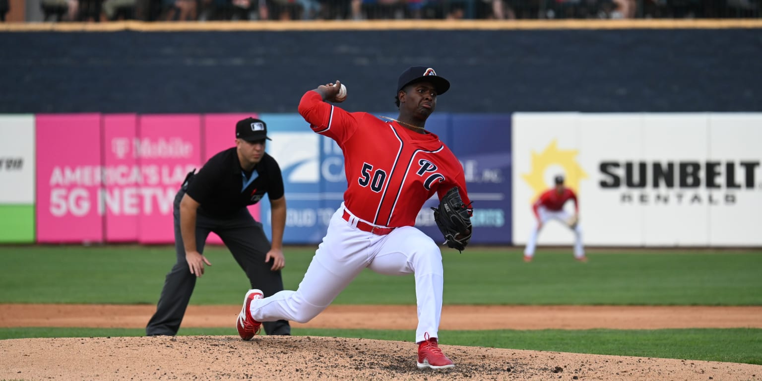Chiefs Take Opener in Resounding Fashion | MiLB.com