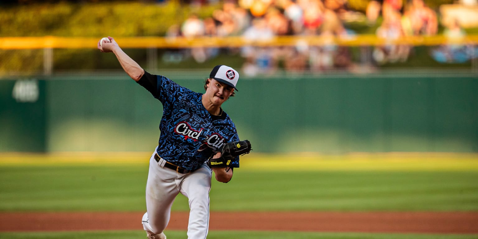 Chandler Dazzles in Victory Field Debut as Indians Win Fourth Straight ...