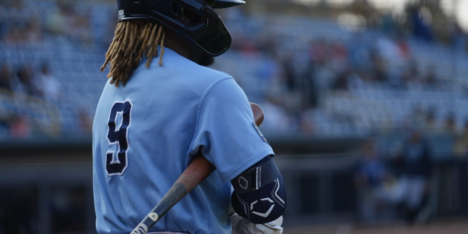 Five-Run 6th Inning Drives Dragons to 6-2 Victory over Captains in Game ...