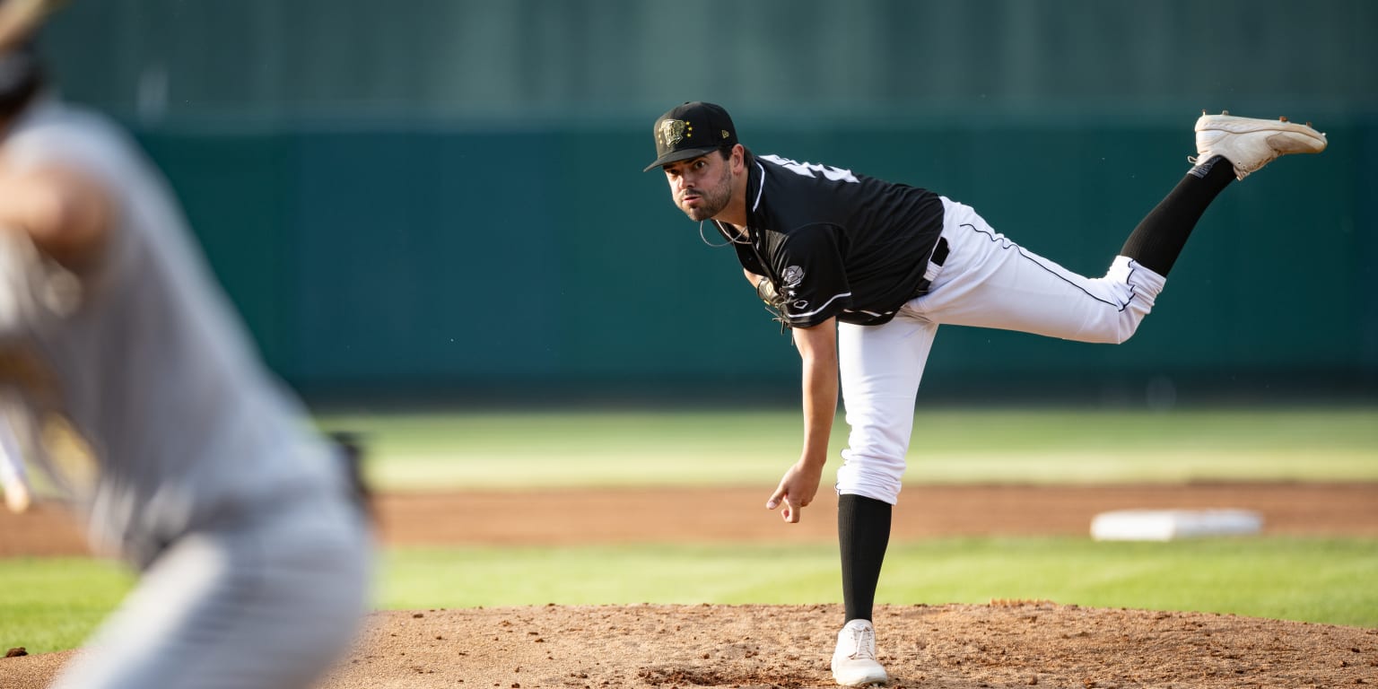 Peck single lifts 'Caps in pitcher's duel, 1-0 | MiLB.com