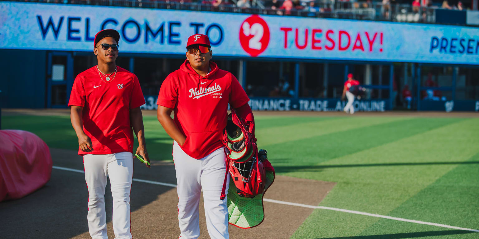 Colmenares Plates Two in Comeback Victory | MiLB.com
