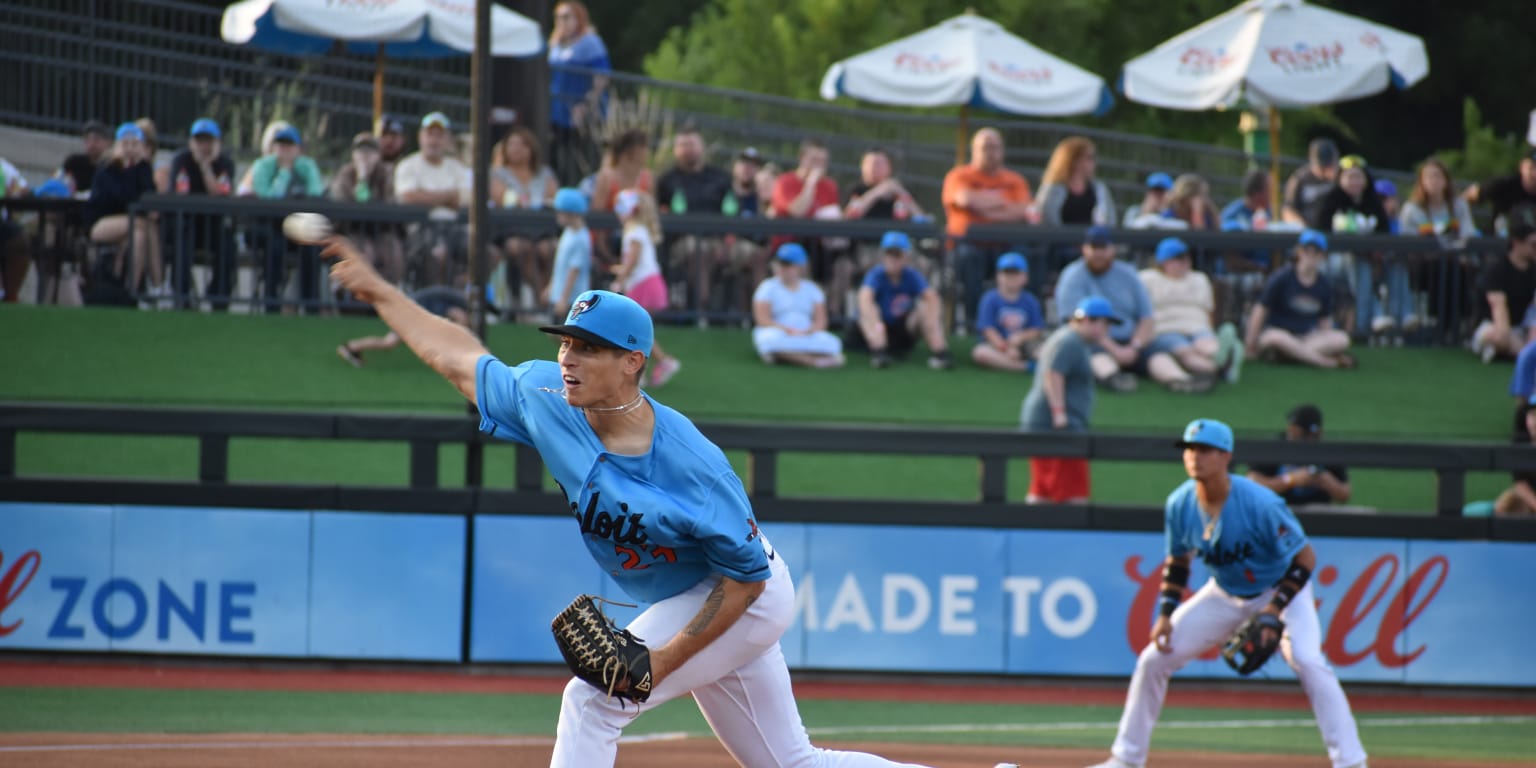 Bats come alive as Sky Carp beat Chiefs | MiLB.com