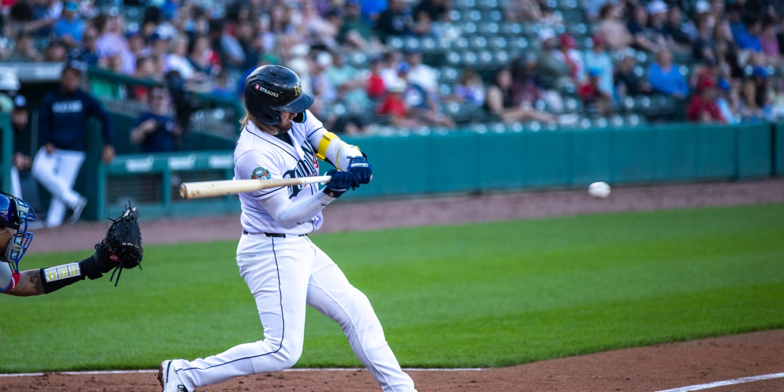 Wendzel Hits Grand Slam but Indians Fall at St. Paul