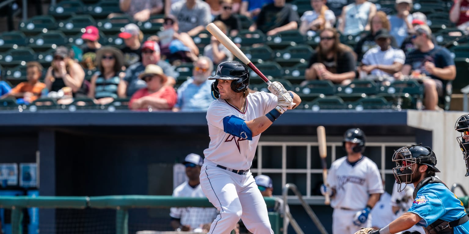 Rave Hits Three Homers in 16-6 Win Tuesday | MiLB.com