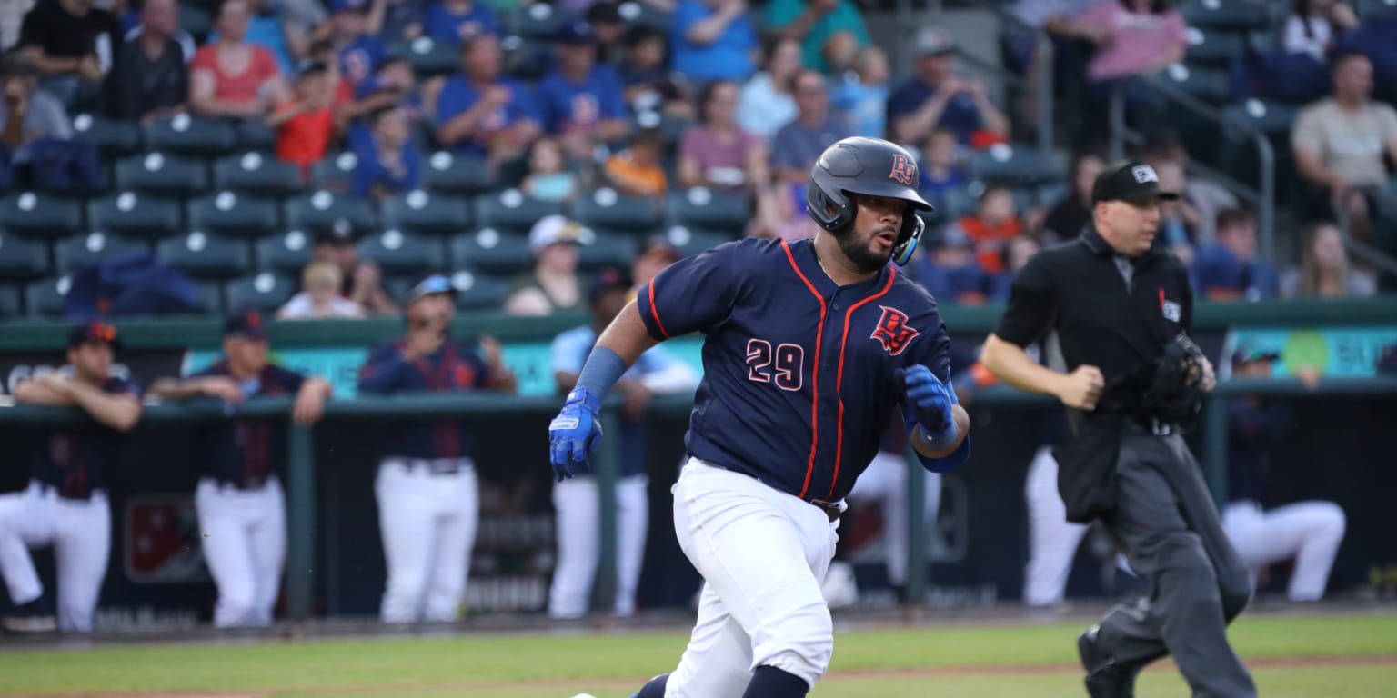 Parra Pockets Three-Hit Game, Hot Rods Fall Short 5-4 | MiLB.com