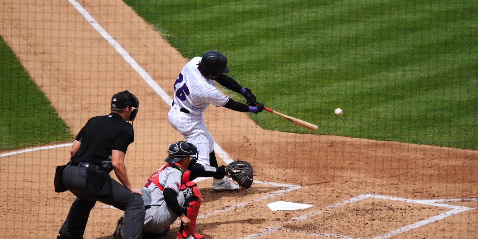 Tatum Walks Off Hickory, 6-5 | MiLB.com