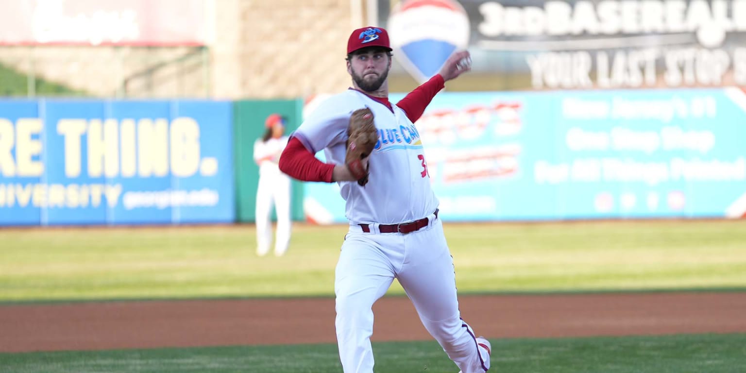 Fausnaught Sharp, But Claws Fall 6-5 in 10 | MiLB.com