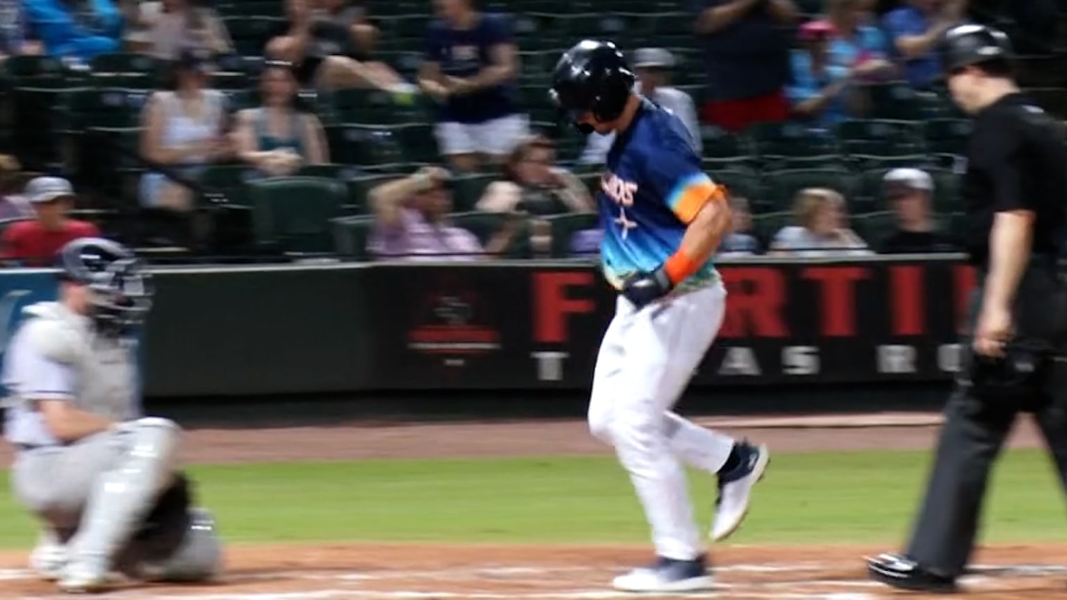 Will Wagner's solo homer | 05/25/2024 | Space Cowboys