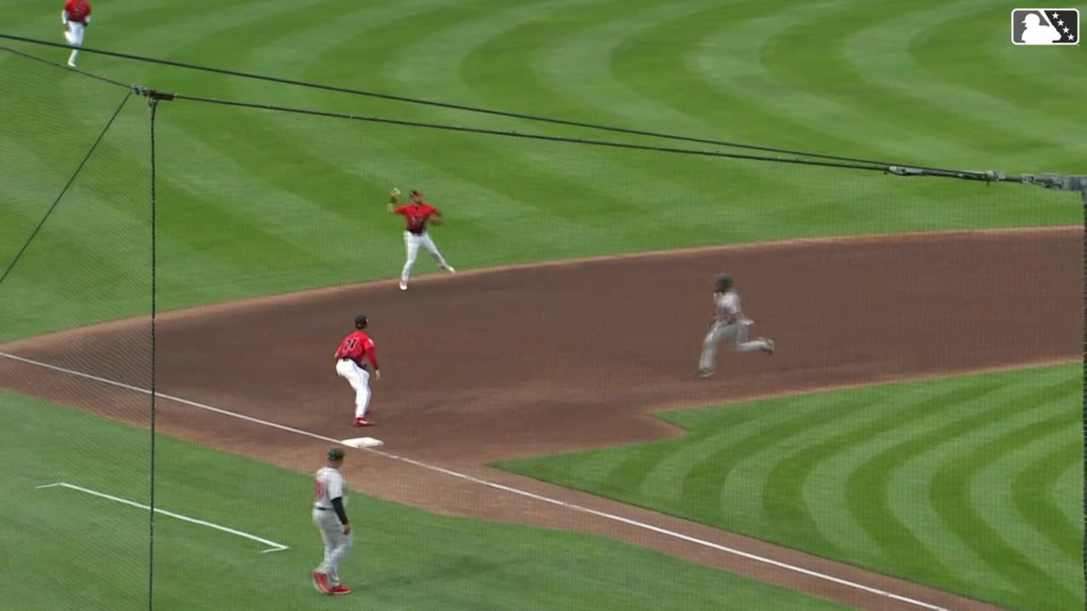 Jackson Cluff makes a long throw | 06/29/2024 | Red Wings