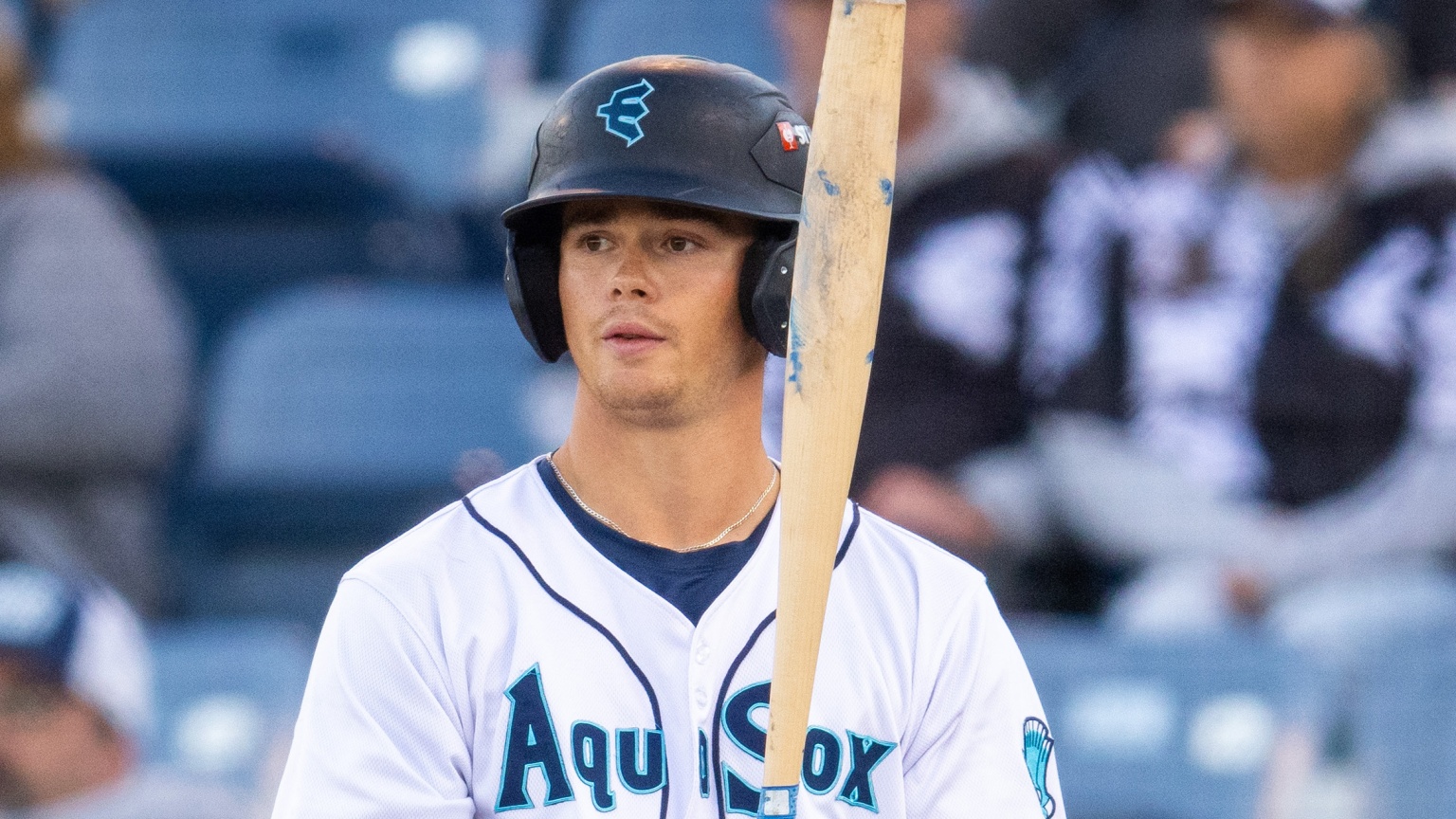 Anthony Donofrio singles in Josh Caron. | 04/11/2026 | AquaSox