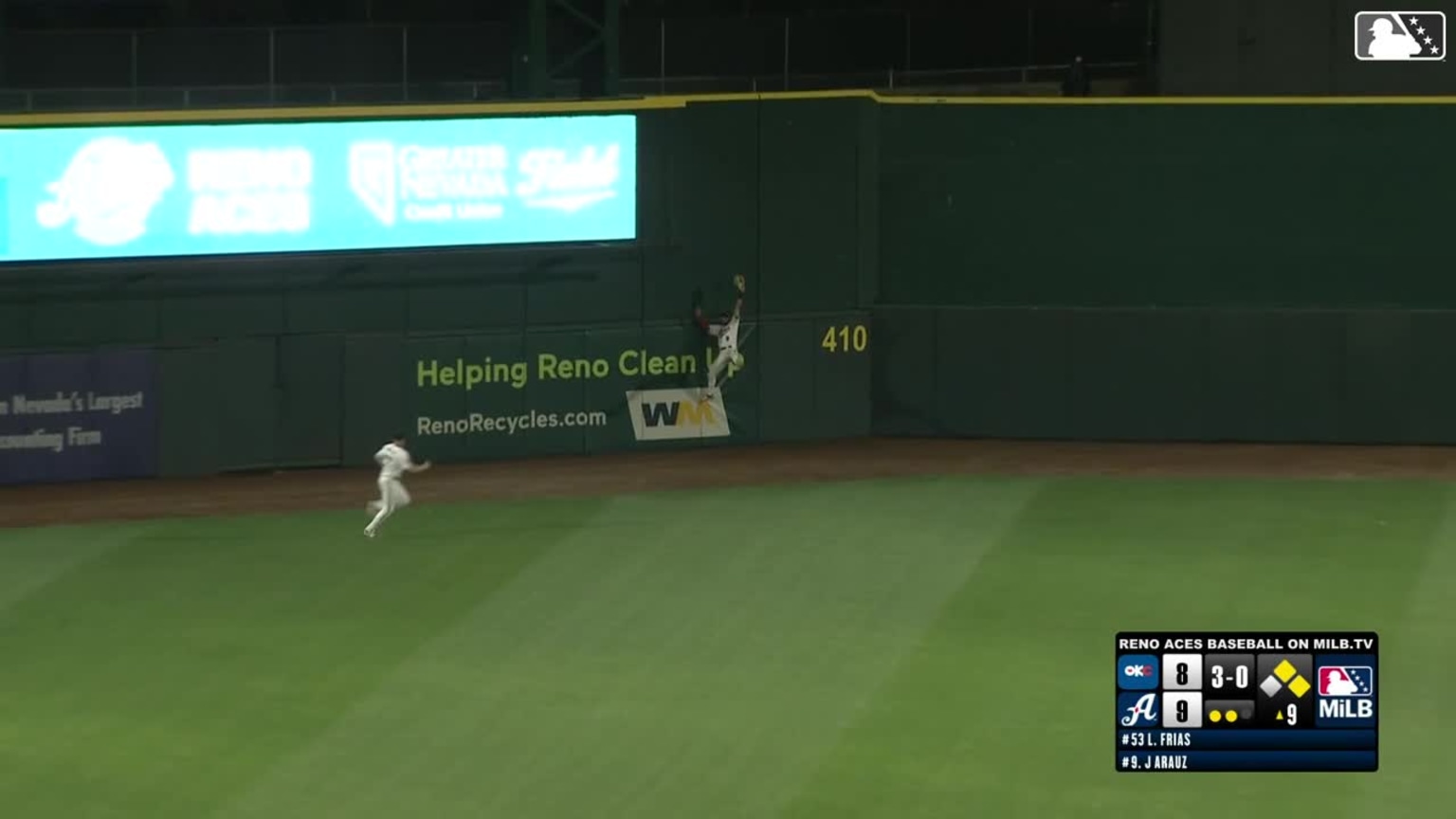 Albert Almora Jr.'s great catch | 06/27/2024 | Aces