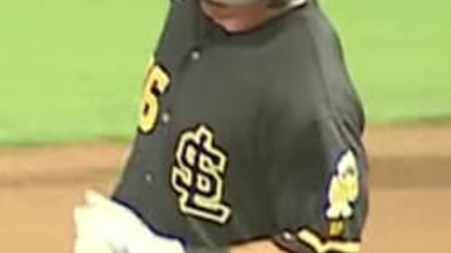Mickey Moniak's two home runs | 04/14/2023 | Bees